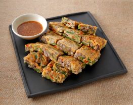 小豆入りにらとキムチのチヂミ | 公益財団法人 日本豆類協会